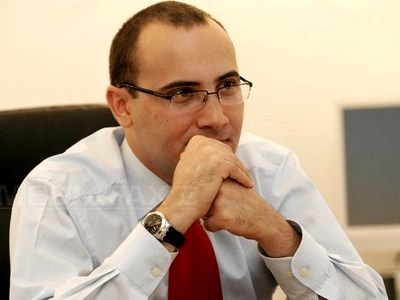Valeriu Turcan: „Victor Ponta-gaze de șist sau gaz pe foc?”