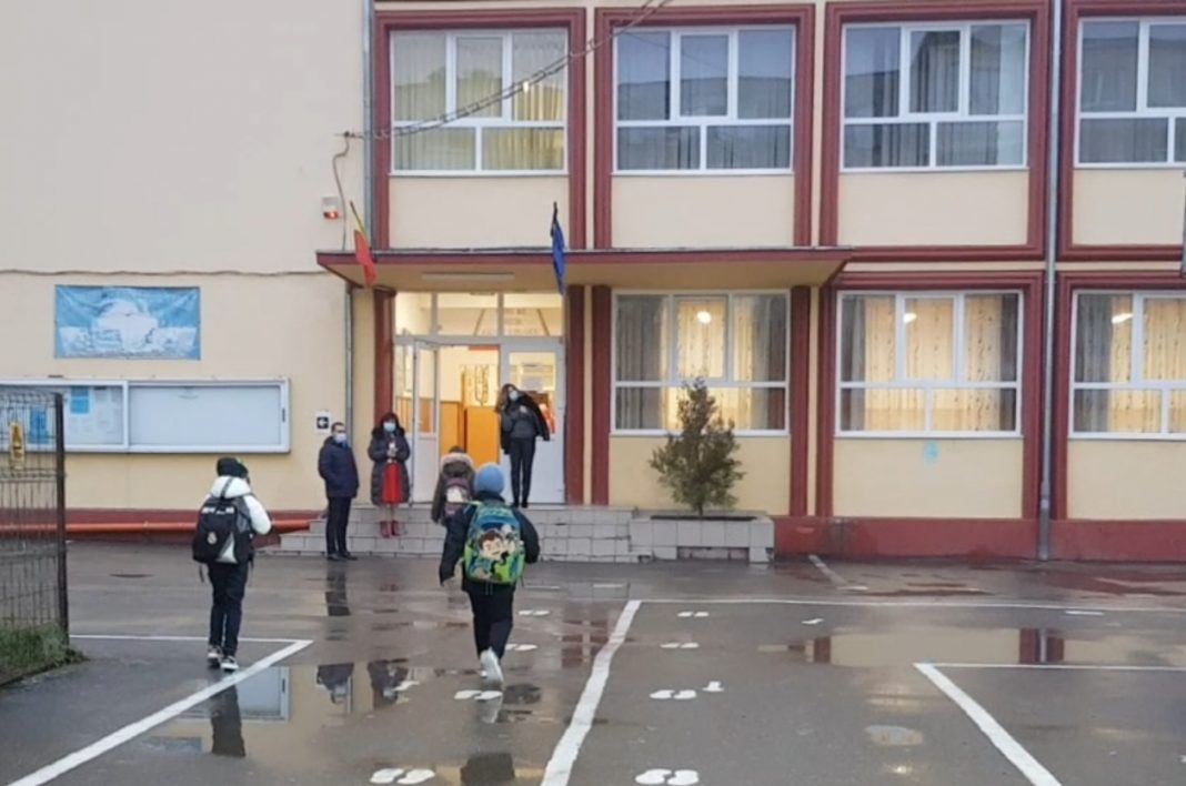 Noi reguli pentru elevii din clasele primare!