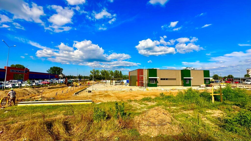 Pitești/ Nord. Noul McDonald's de lângă Dedeman, pe